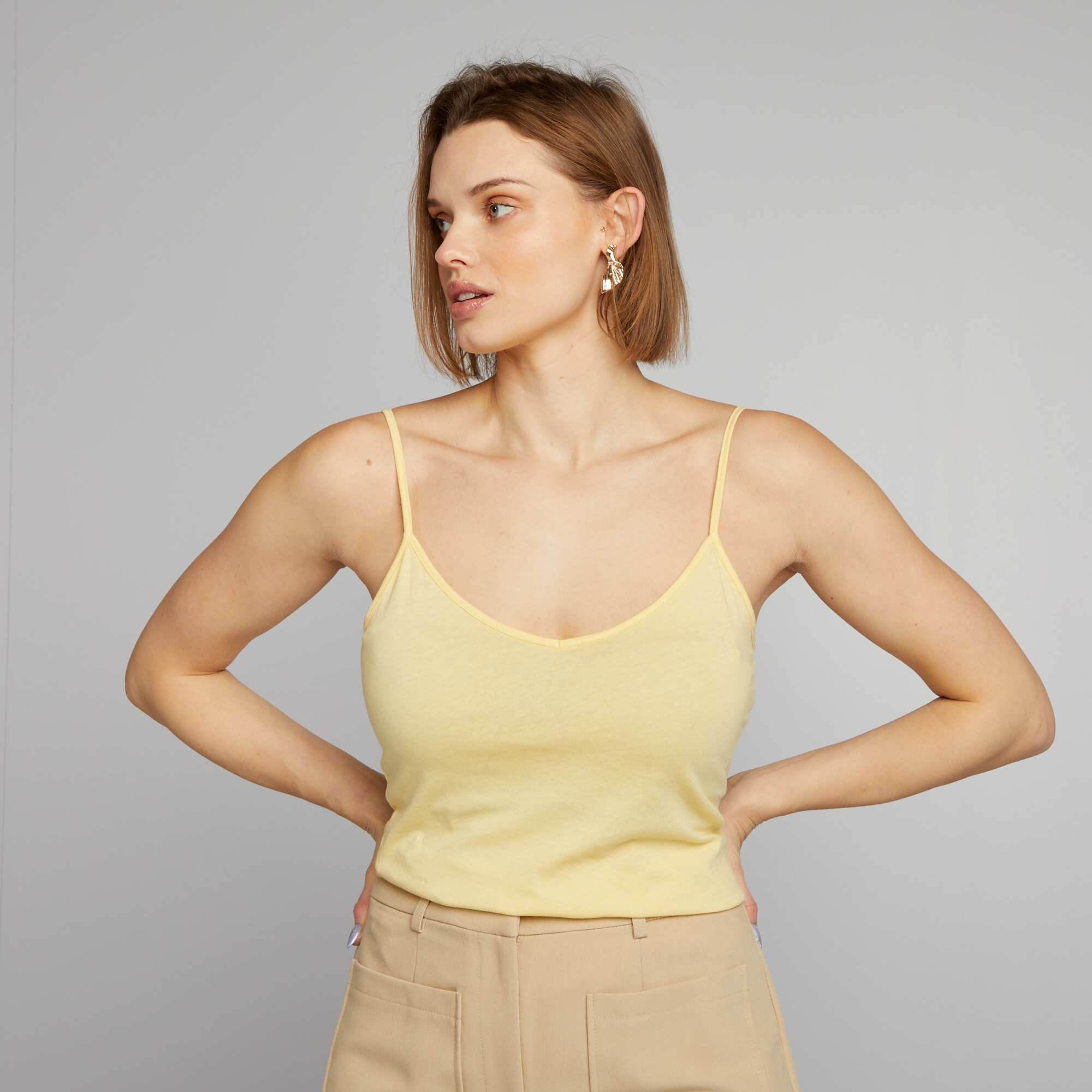 Kiabi | Spaghetti strap top pale yellow | Saudi Arabia – Kiabi KSA